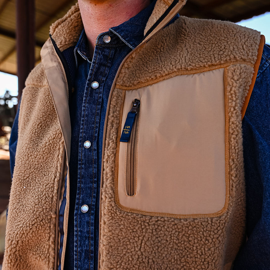 Men's Calgary Vest – Carroll Original Wear